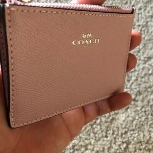 Coach | Accessories | Authentic Coach Leather Id Card Holder | Poshmark